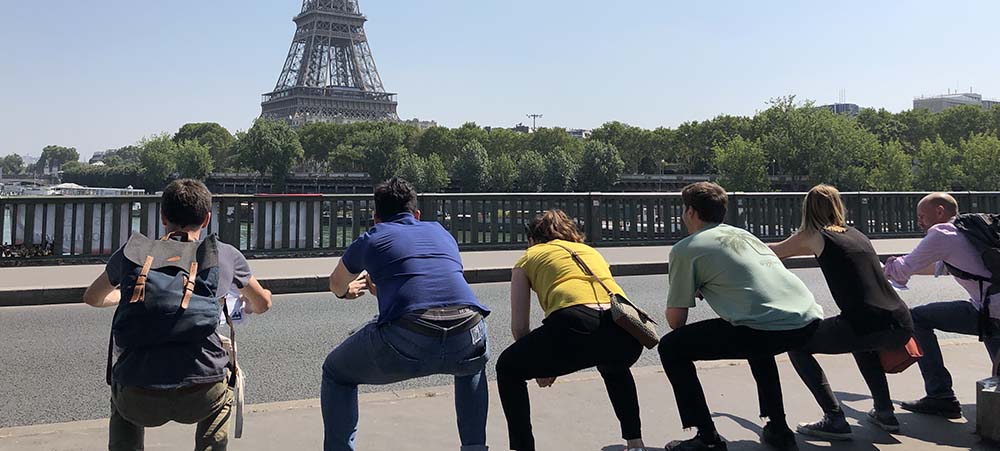 Team building in Paris for 10 people: ideas for team cohesion