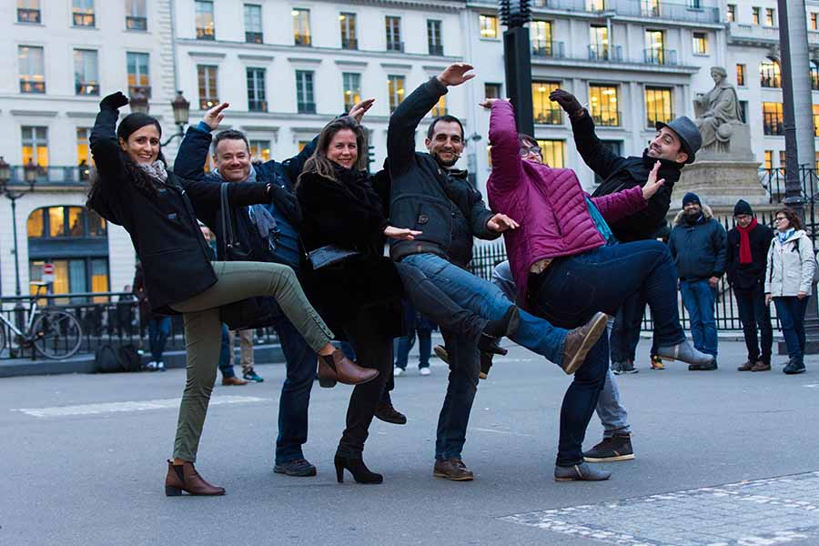 Team building à Paris pour 20 personnes : parcours de cohésion d'équipe