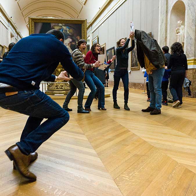 Team building scavenger hunt at the Louvre museum